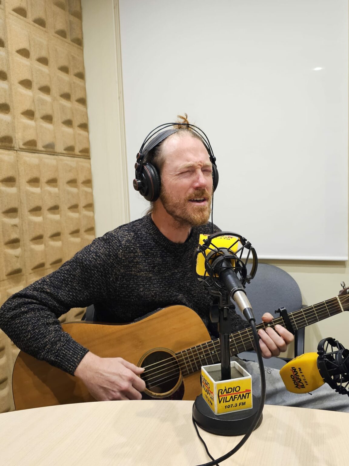 Alverd Oliva presenta el seu nou disc “Flor de nit” a Figueres – Radio ...